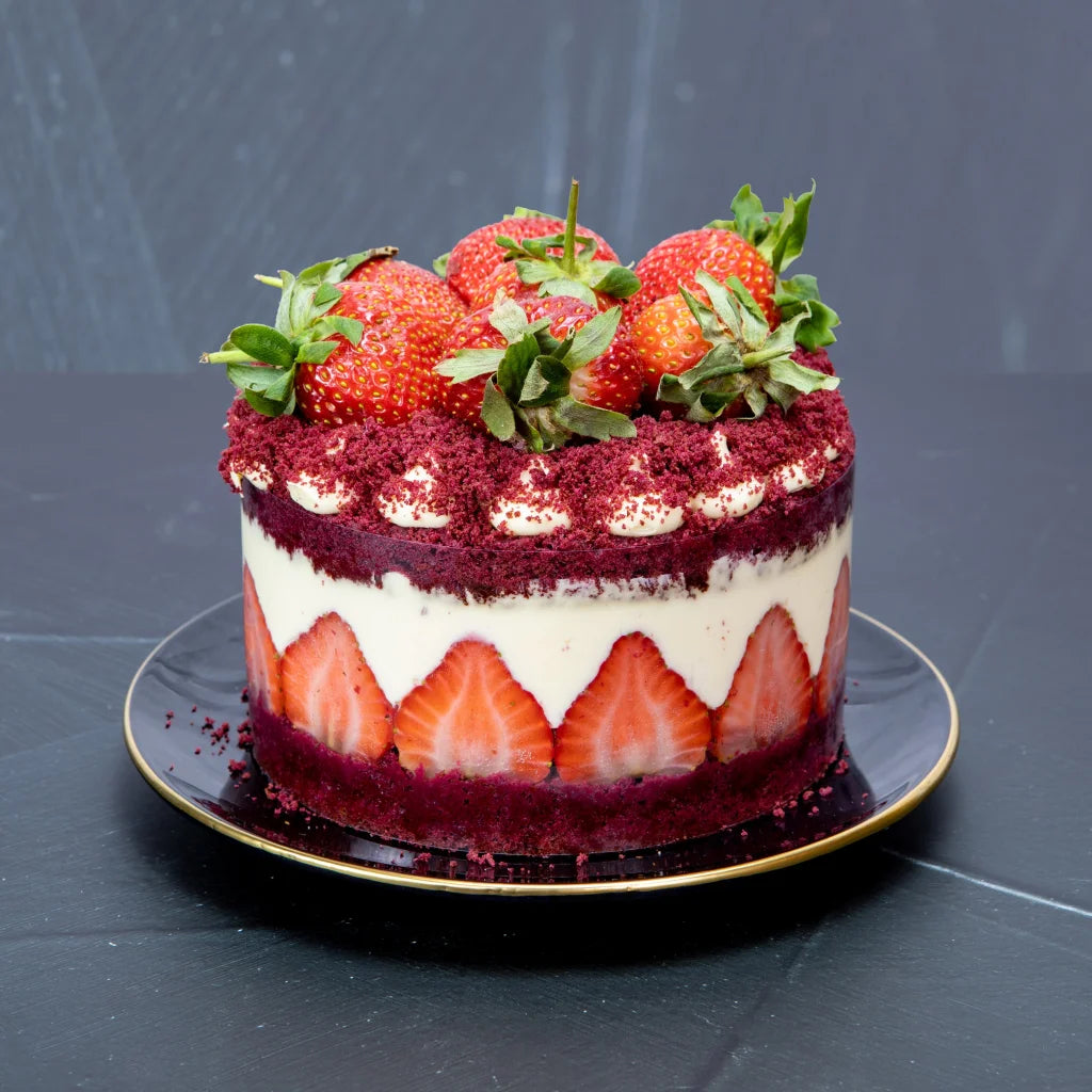 3-4 kişilik Redvelvet Pasta – incicicegi